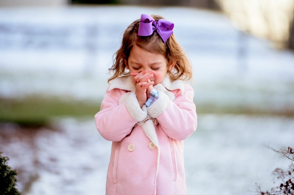 How Fast Does A Sneeze Travel? – Health Prepper